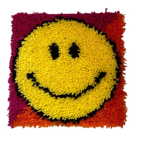 hand made | Accents | Completed Happy Smiley Face Latch Hook Rug 2x12 ...